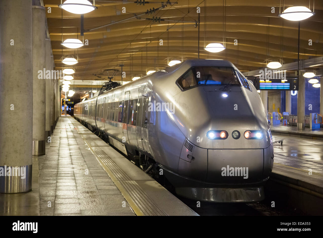 commuter train at metro station platform in Oslo Norway Stock Photo - Alamy