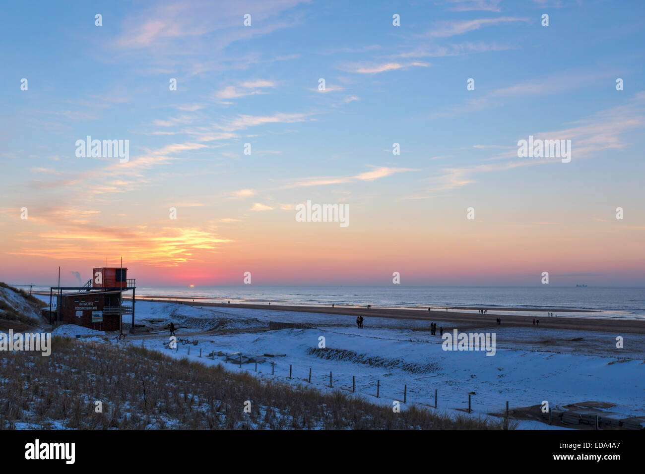 Katwijk aan Zee, South Holland, The Netherlands: Snow on the beach and ...
