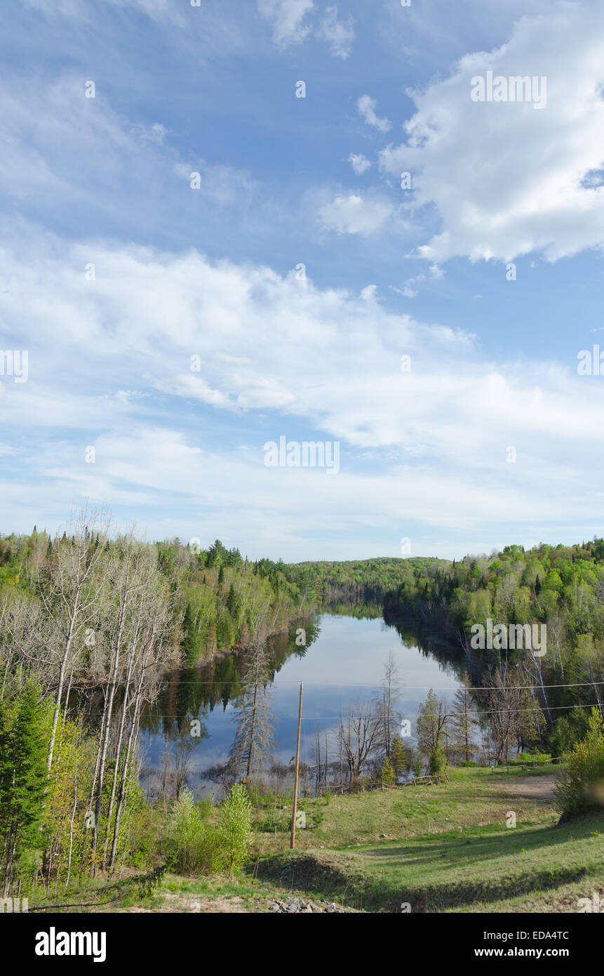Quebec forest lake hi-res stock photography and images - Alamy