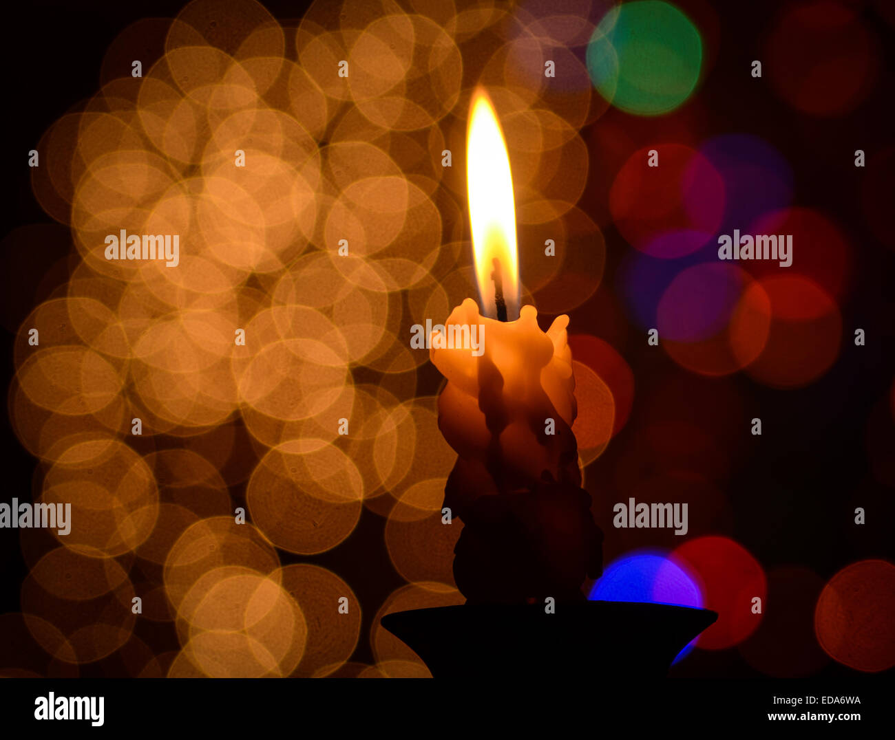 Christmas candle lit hi-res stock photography and images - Alamy