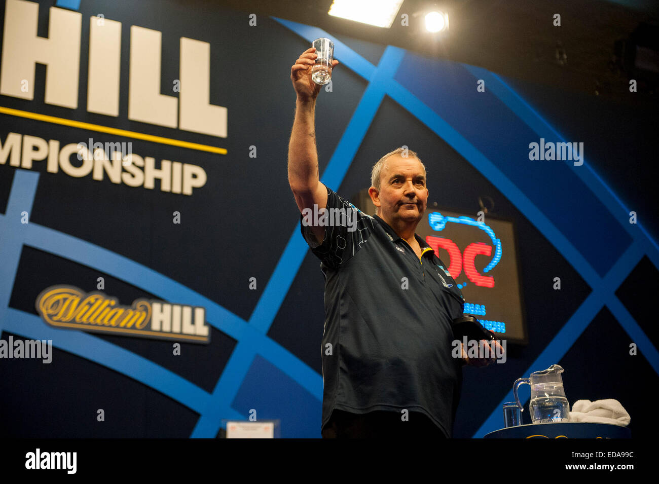 Pdc darts world championship crowd hi-res stock photography and images ...