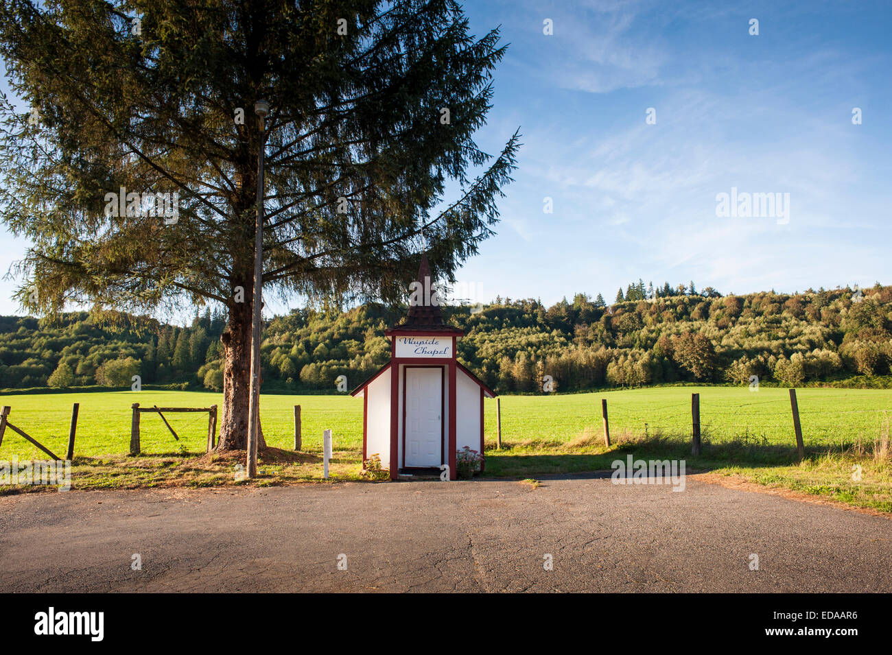 Roadside chapel hi-res stock photography and images - Alamy
