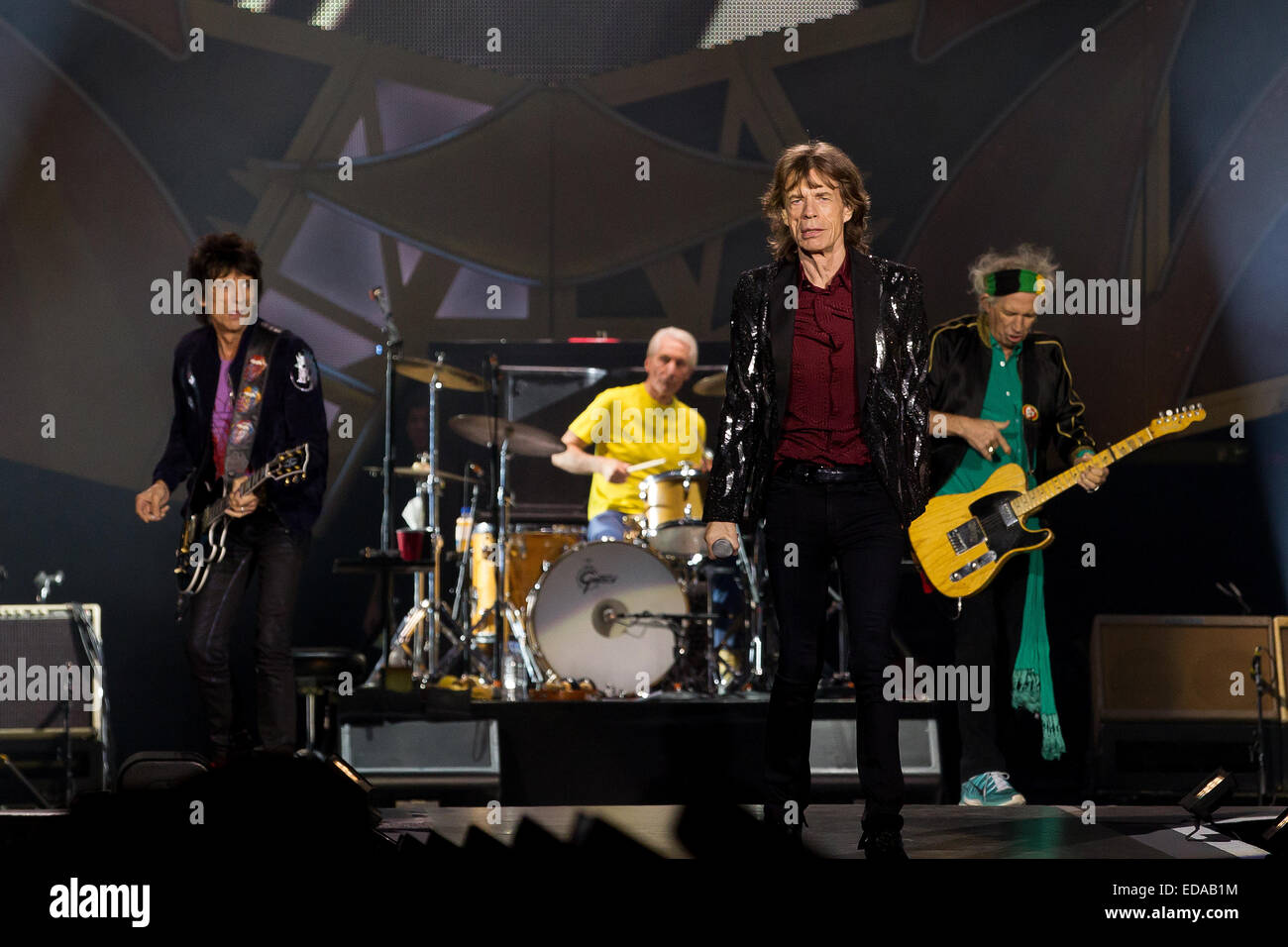 The rolling stones stage hi-res stock photography and images - Alamy