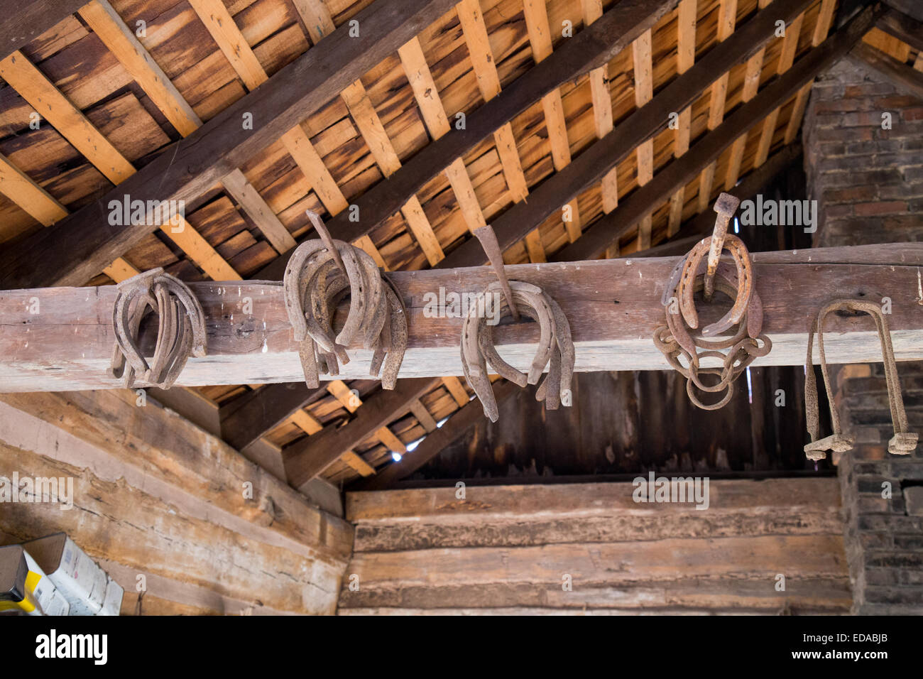 Horse shoes hi-res stock photography and images - Alamy