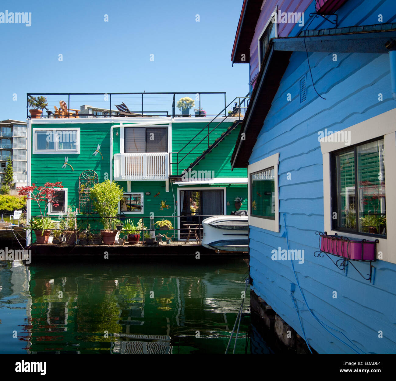 Quaint, floating houseboats in Fisherman's Wharf in Victoria, British ...