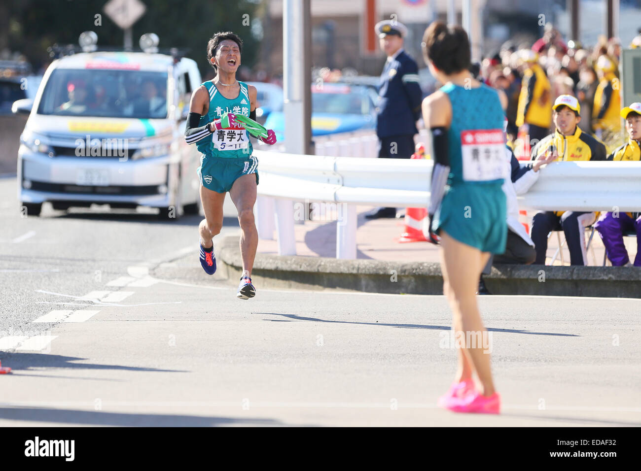 Ekiden hakone hi-res stock photography and images - Alamy