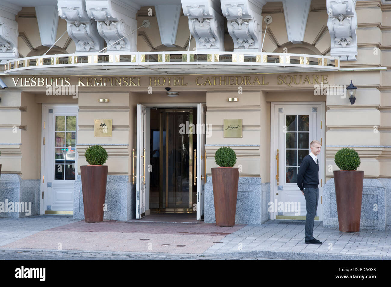 Cathedral hotel in square hi-res stock photography and images - Alamy