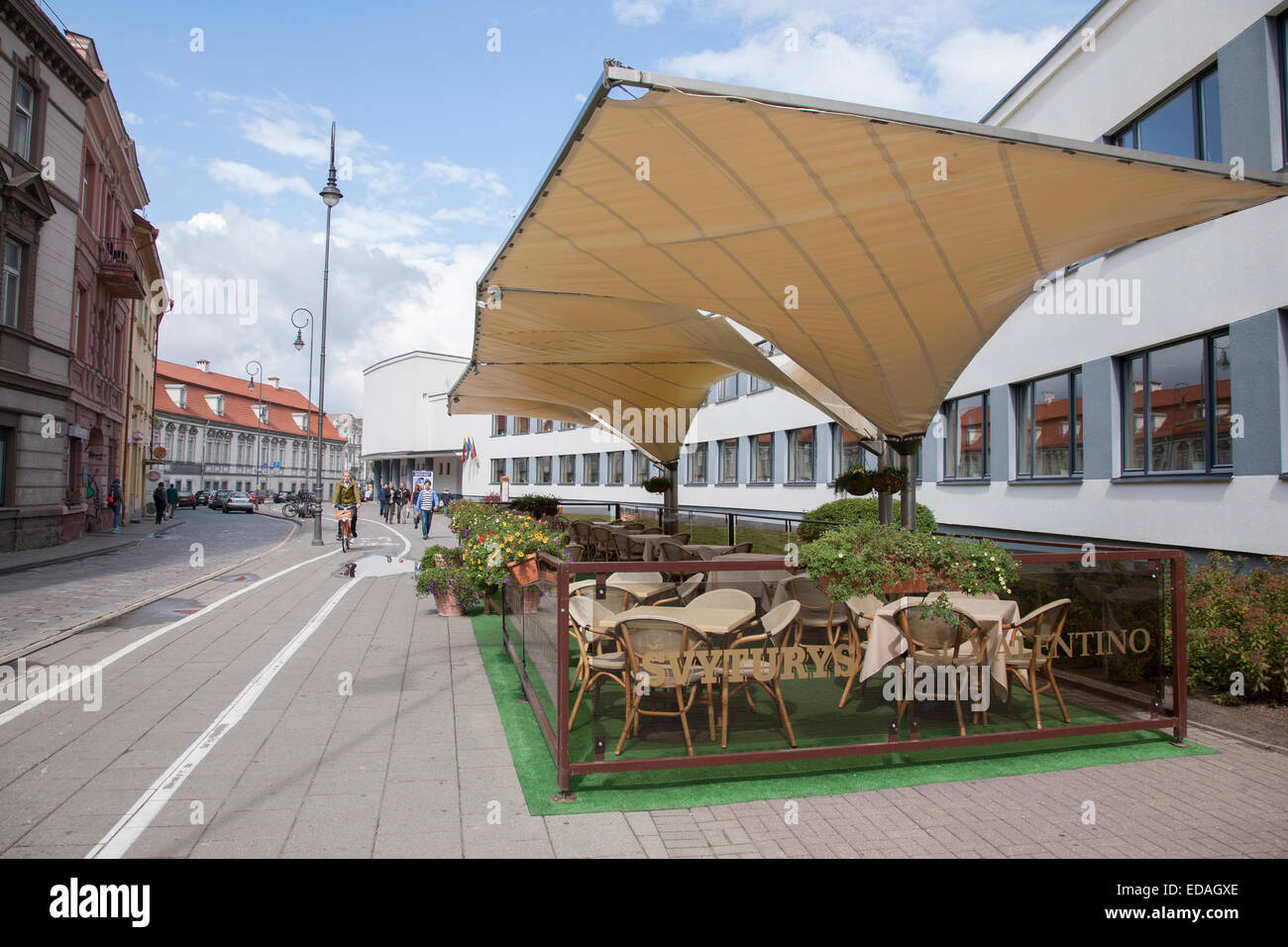 Bar Valentino High Resolution Stock Photography and Images - Alamy