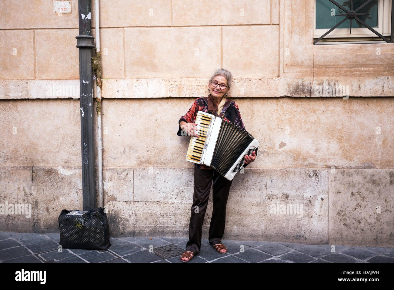 street musician with accordion in Rome, Italy Stock Photo - Alamy