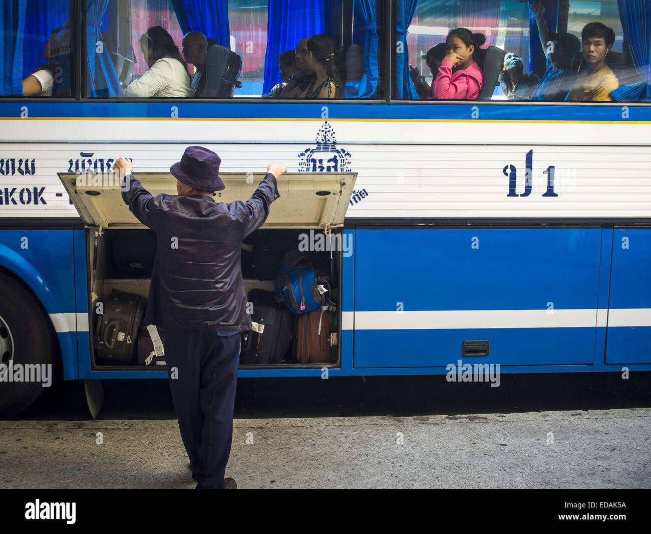 Bus luggage compartment hi-res stock photography and images - Alamy