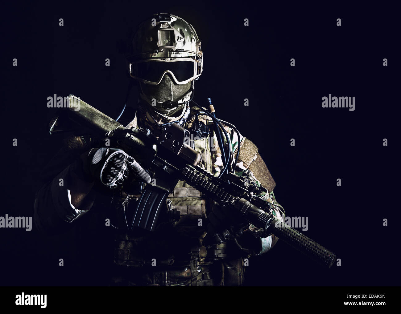 Special forces soldier Stock Photo - Alamy