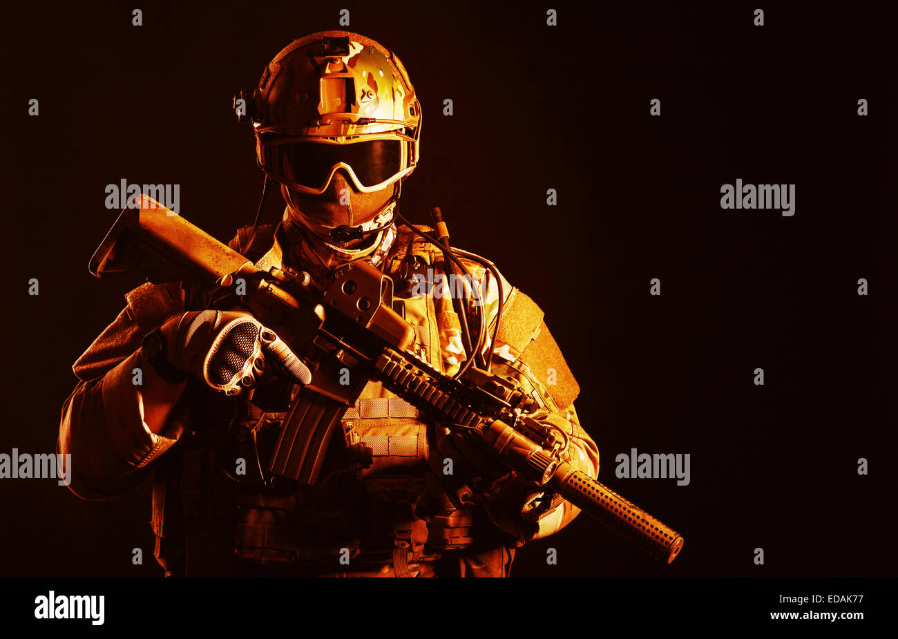 Special forces soldier Stock Photo - Alamy