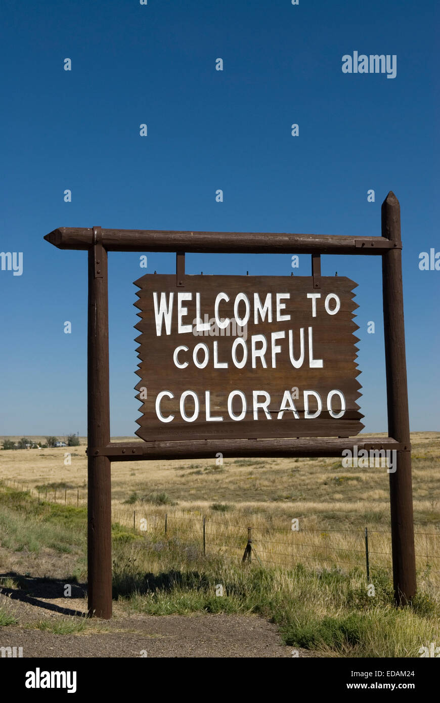 Welcome sign western boundary hi-res stock photography and images - Alamy