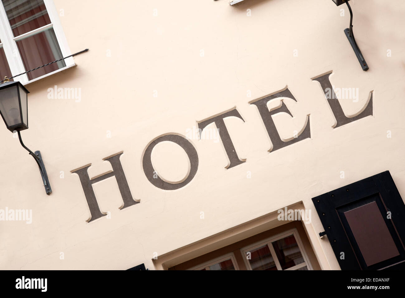 Hotel sign on diagonal slant hi-res stock photography and images - Alamy