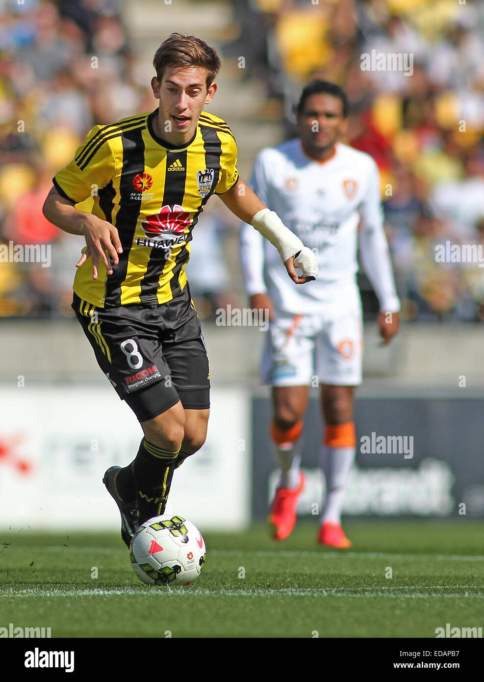 Wellington phoenix soccer hi-res stock photography and images - Alamy