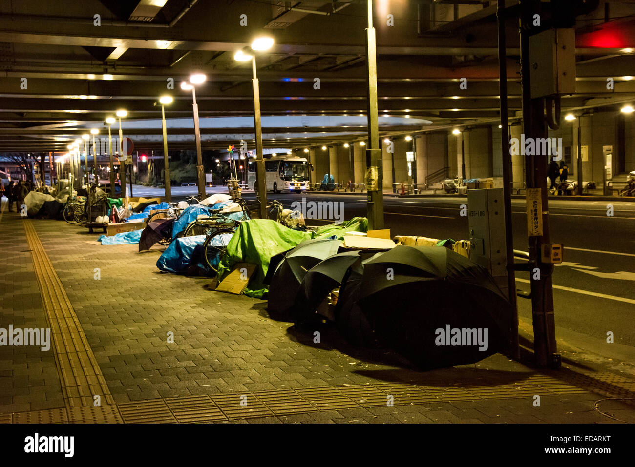 Houses of homeless people,Shinjuku-Ku,Tokyo,Japan Stock Photo - Alamy