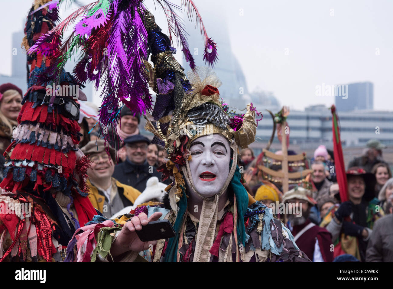 Twelth celebration hi-res stock photography and images - Alamy