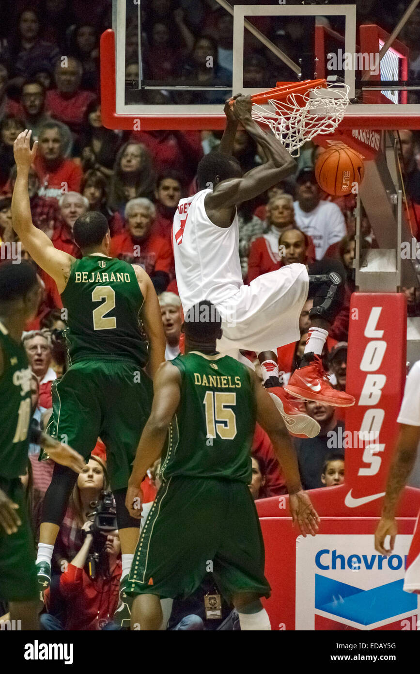 Albuquerque, New Mexico. 03rd Jan, 2015. New Mexico Lobos center Obij ...