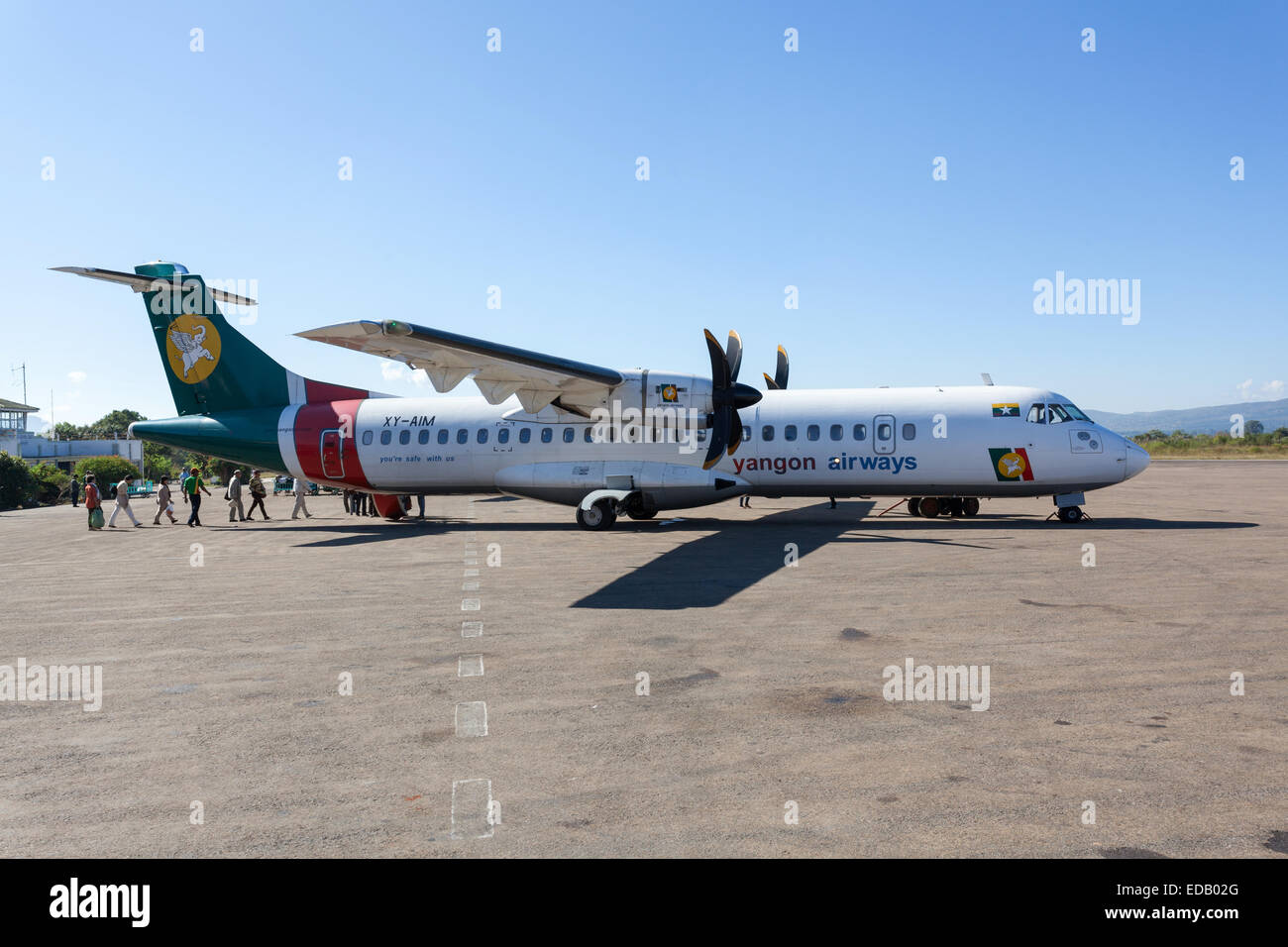XY-AIM ATR-72 aircraft, Yangon Airways, He Hoe Airport Stock Photo - Alamy