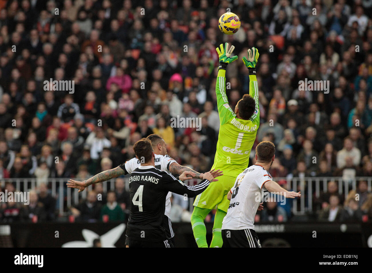 Valencia Cf Goalkeeper Diego Alves High Resolution Stock Photography ...