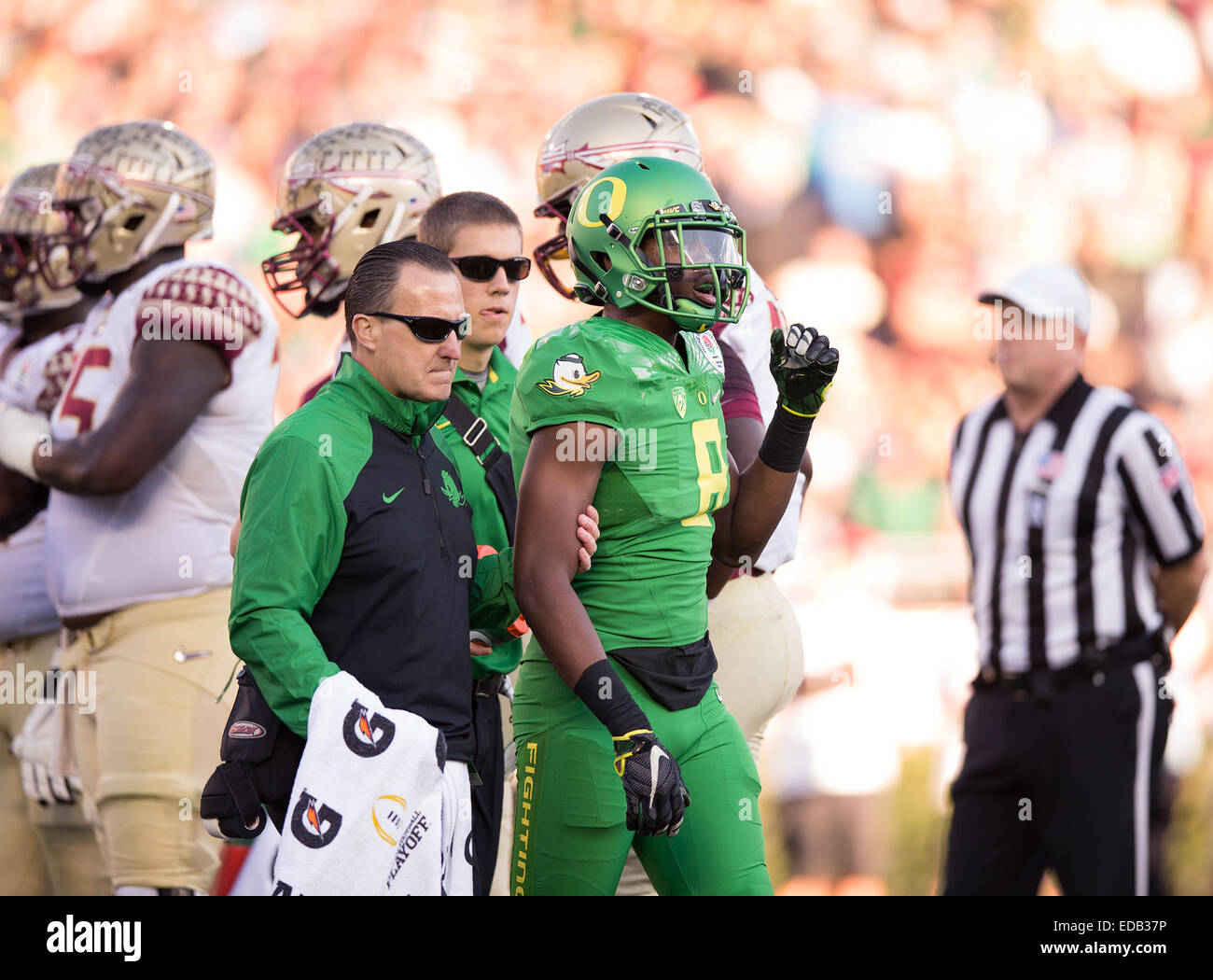 Pasadena, CA. 1st Jan, 2015. Oregon Ducks defensive back (8) Reggie ...