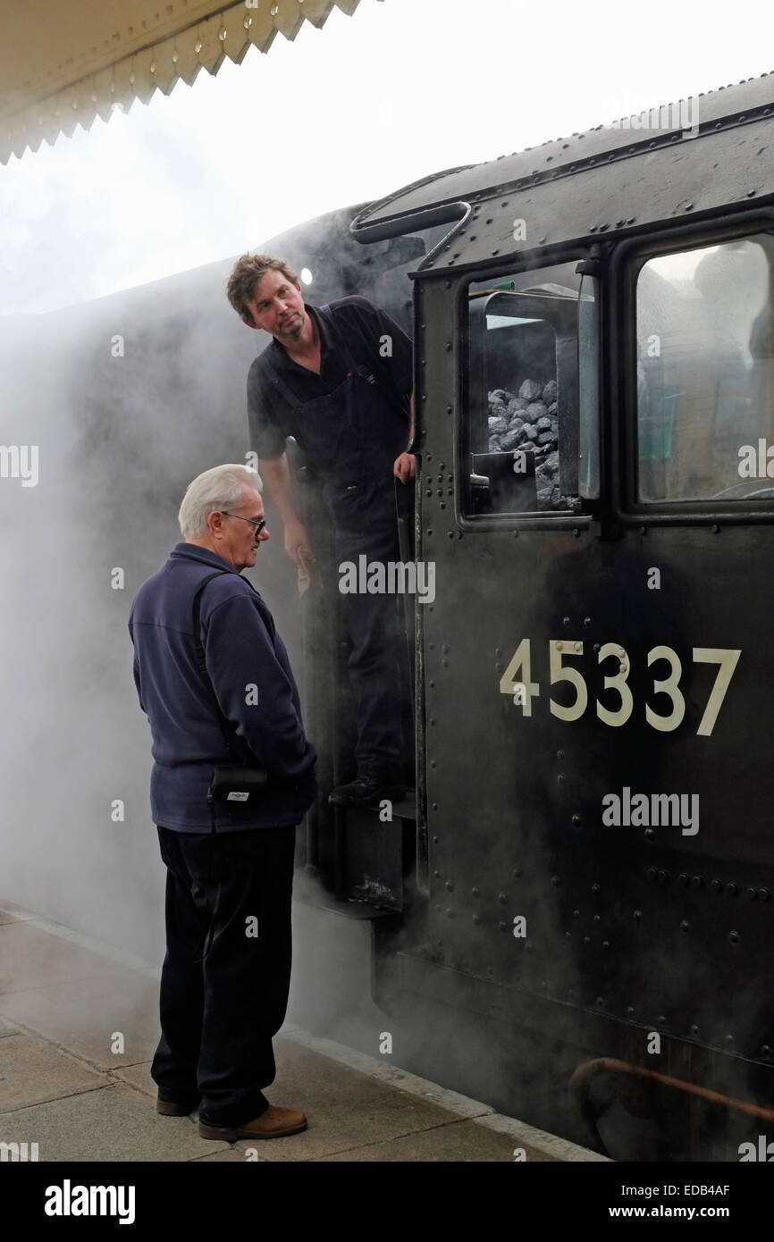 Train driver hi-res stock photography and images - Alamy