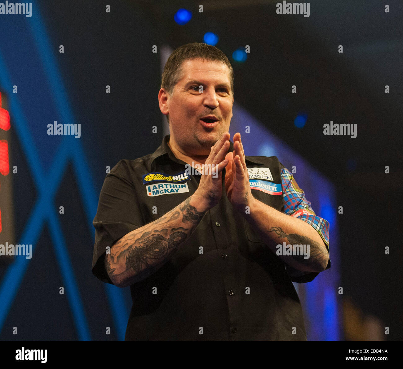 Pdc darts world championship crowd hi-res stock photography and images ...