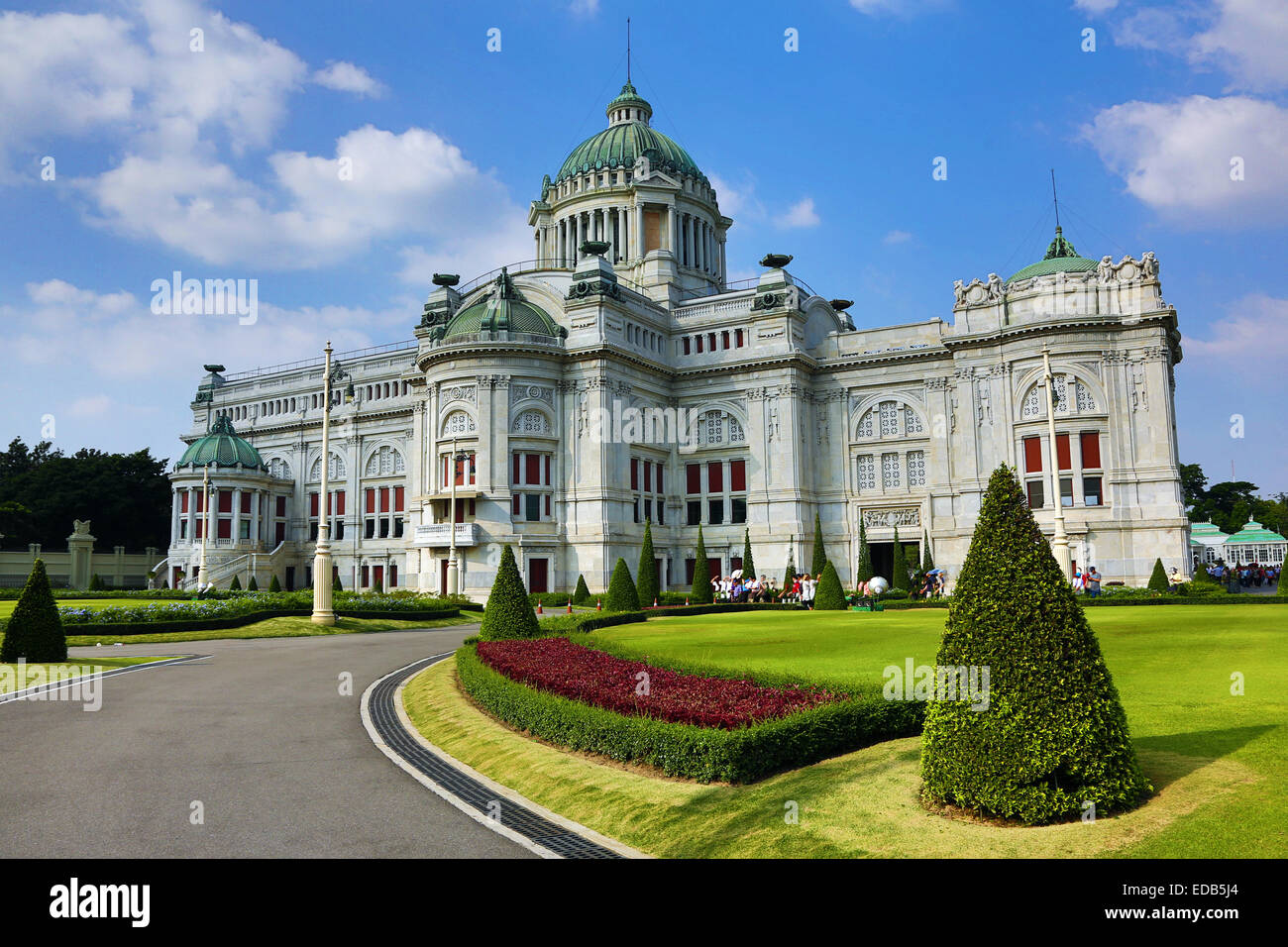 The dusit palace hi-res stock photography and images - Alamy