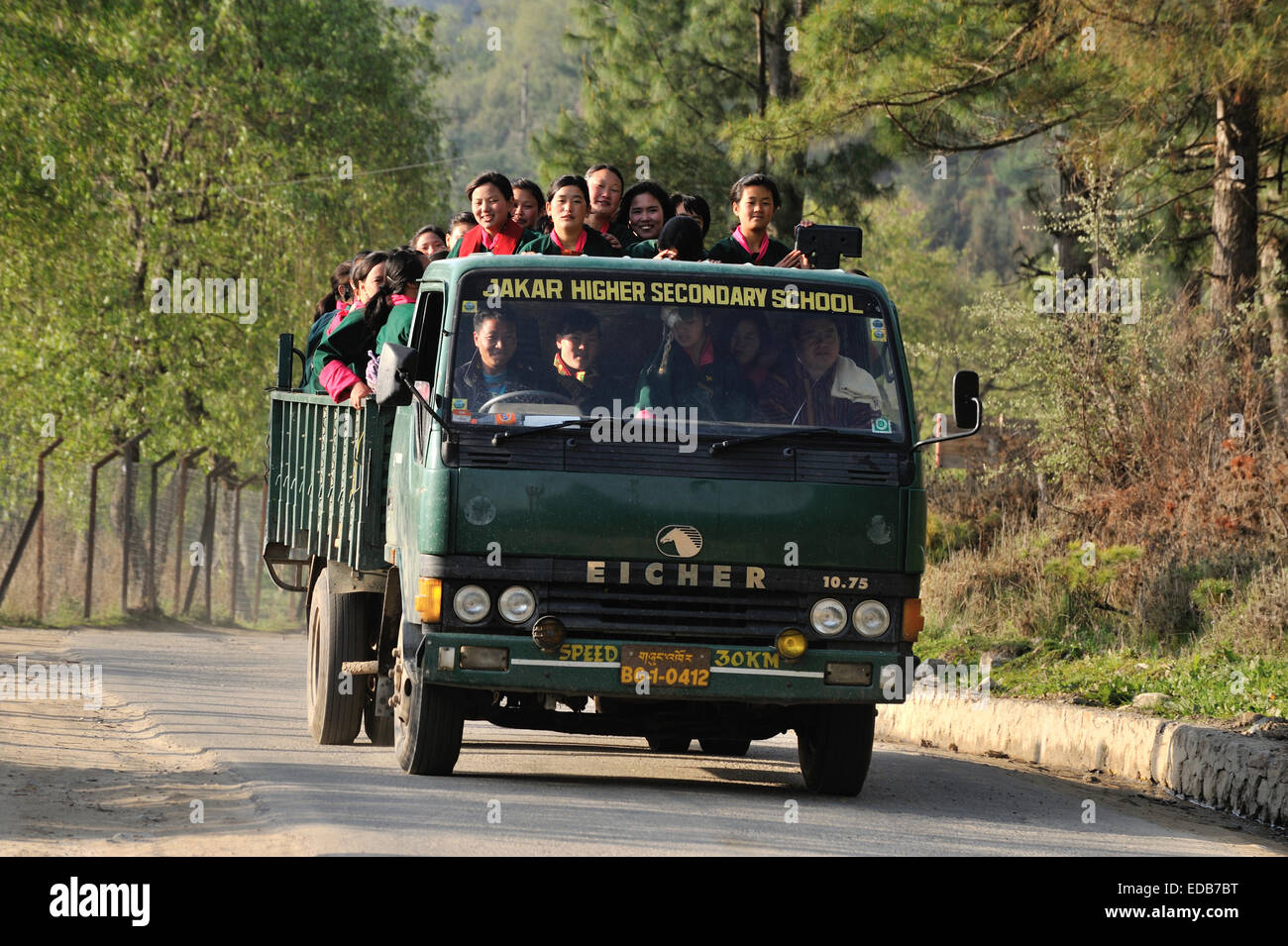 Bhutanese school children on their bus hi-res stock photography and ... Bhutanese school children on their bus hi-res stock photography and ...