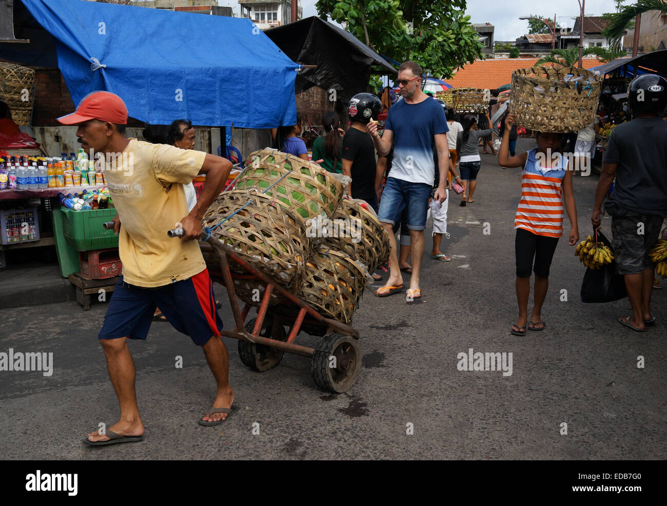 Activity in Badung traditional market, Denpasar, Bali. Badung Market is ...