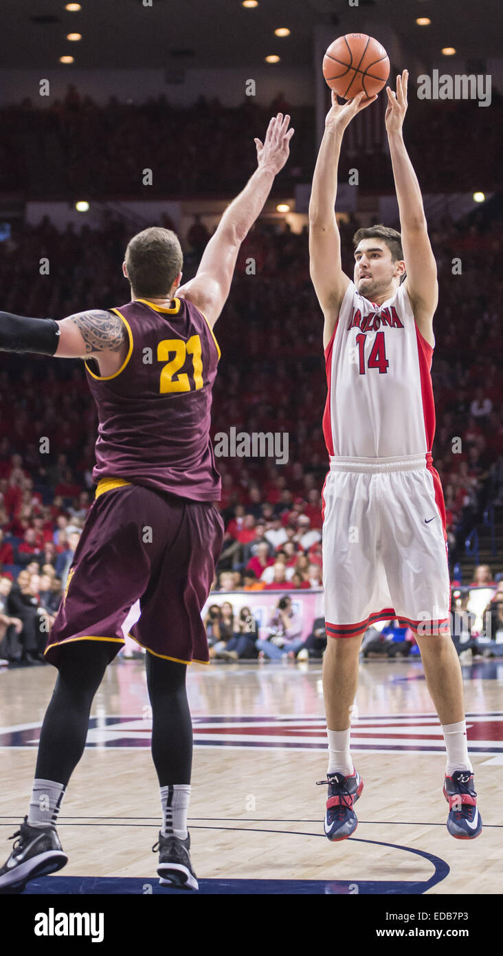 Eric Jacobsen Basketball