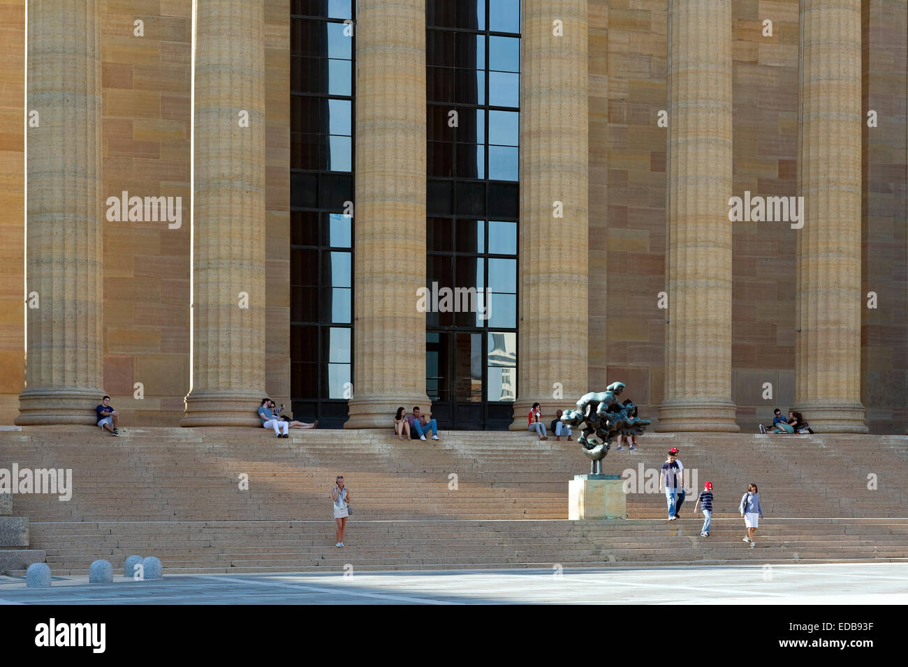 Rocky Steps, Philadelphia Museum of Art, building exterior ...