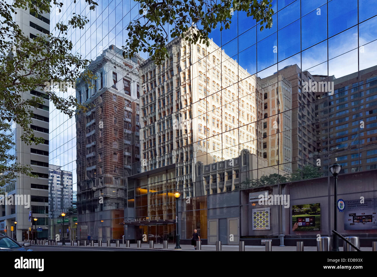 Downtown office buildings hi-res stock photography and images - Alamy