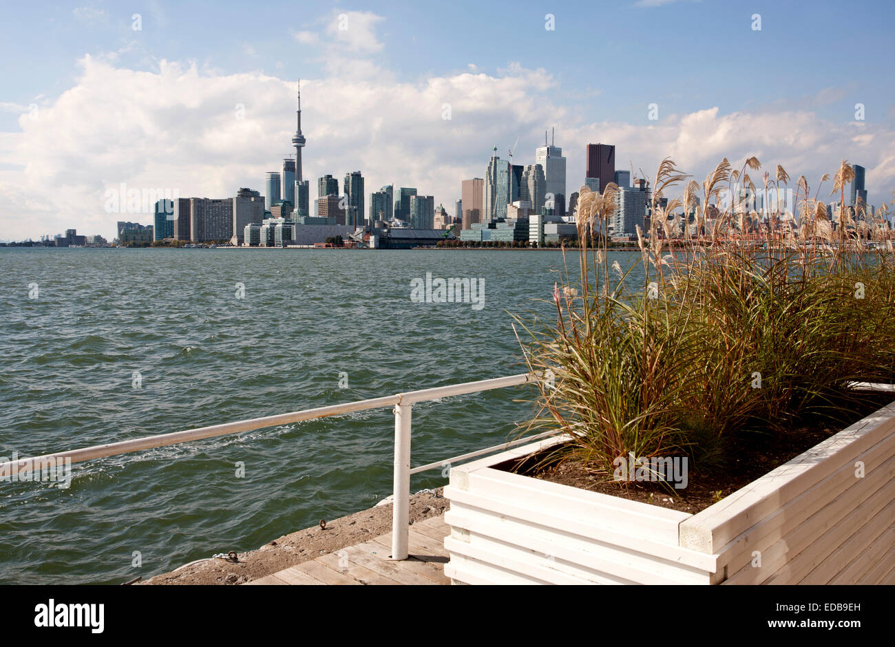 Daytime Photos of Toronto Ontario buildings downtown Stock Photo - Alamy