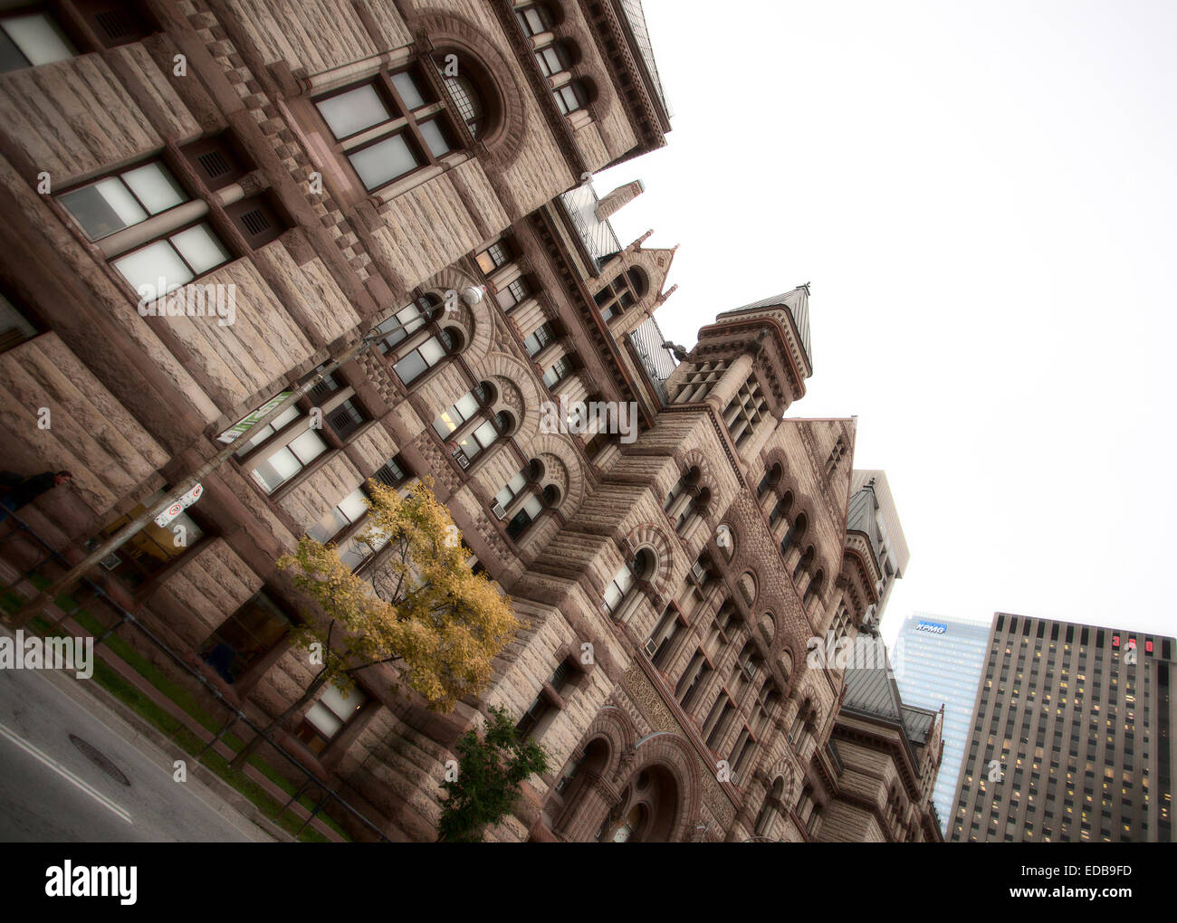 Brownstone building hi-res stock photography and images - Alamy