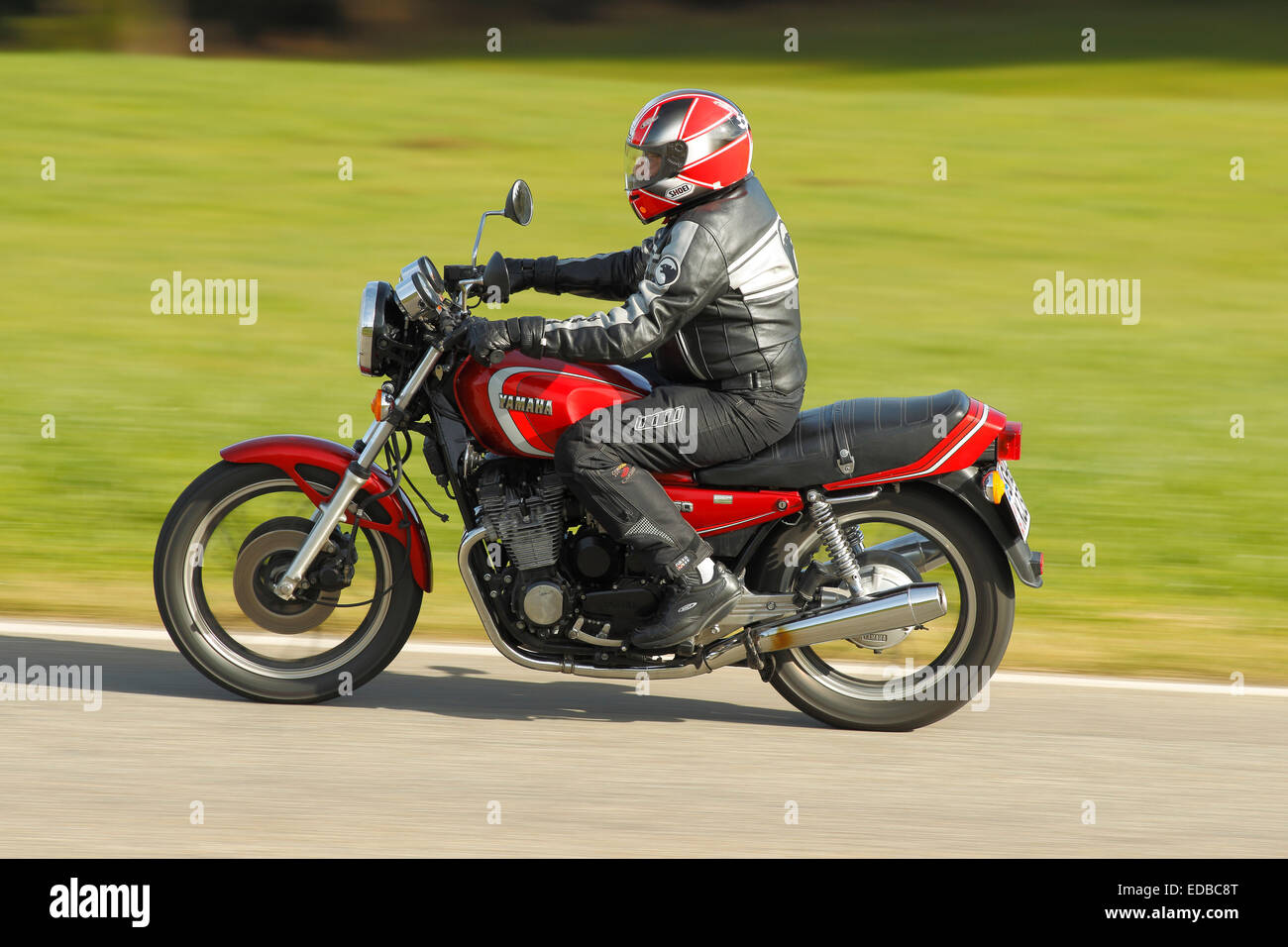 Yamaha XJ 650, driving Stock Photo - Alamy