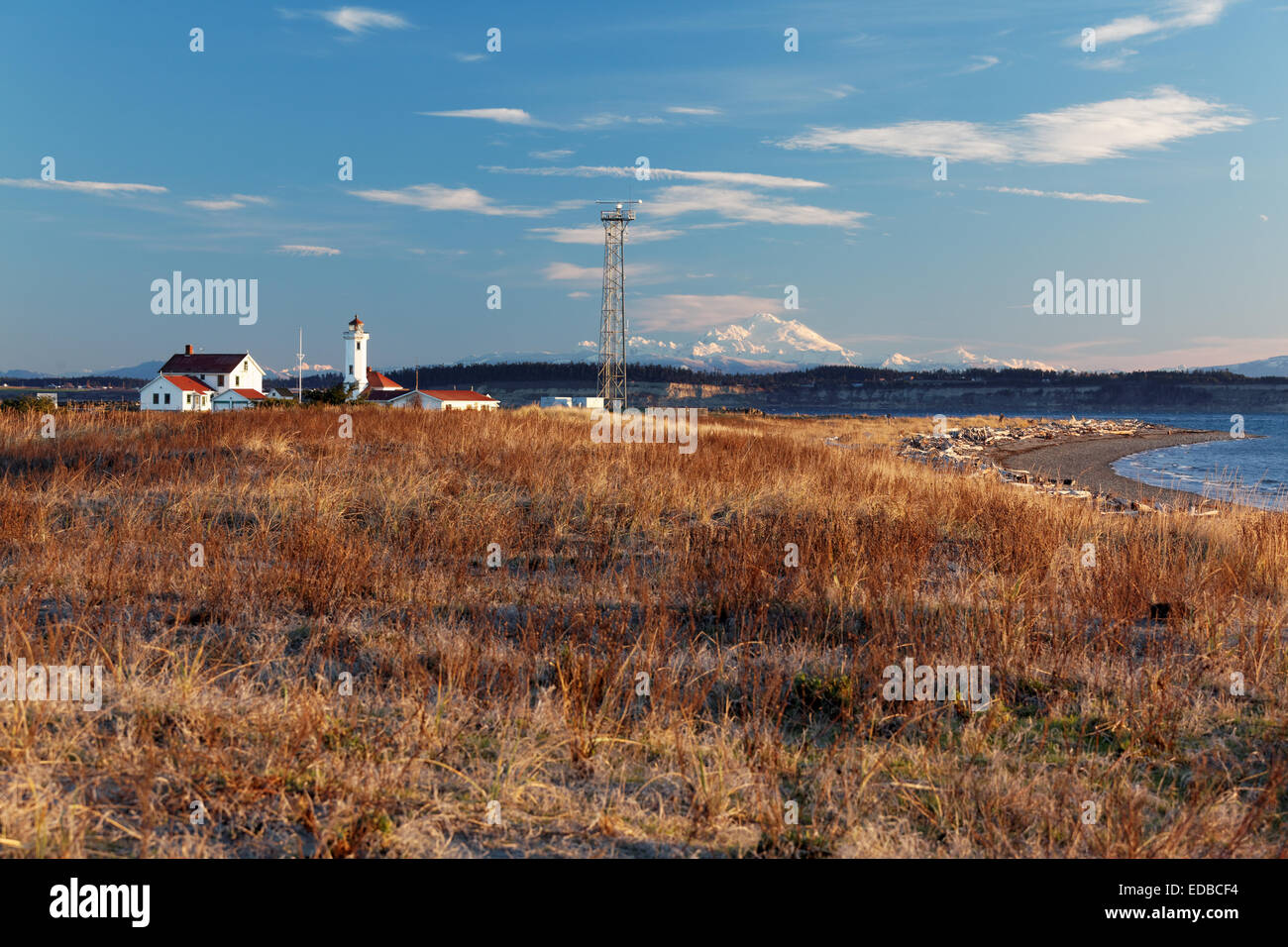 Point Wilson Lighthouse and snowy Mount Baker at sunrise, Fort Warden ...