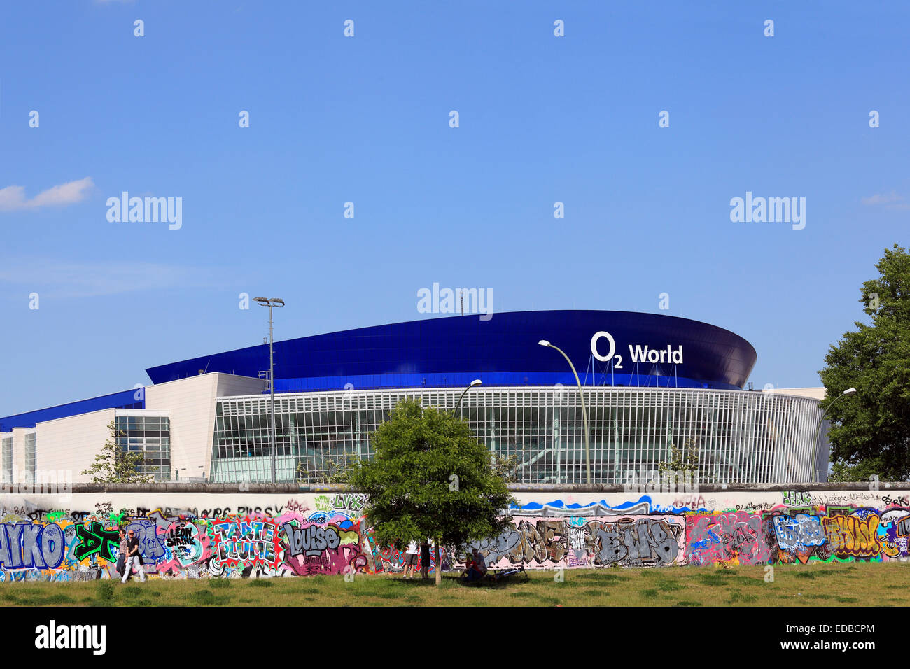 Architecture friedrichshain kreuzberg berlin hi-res stock photography ...