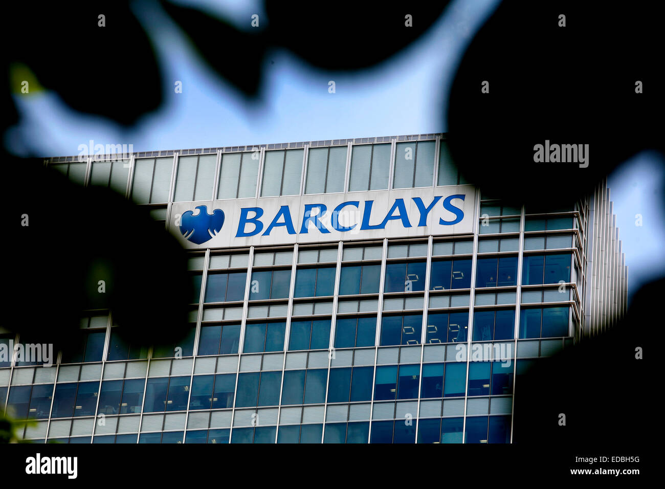 Barclays bank building hi-res stock photography and images - Alamy