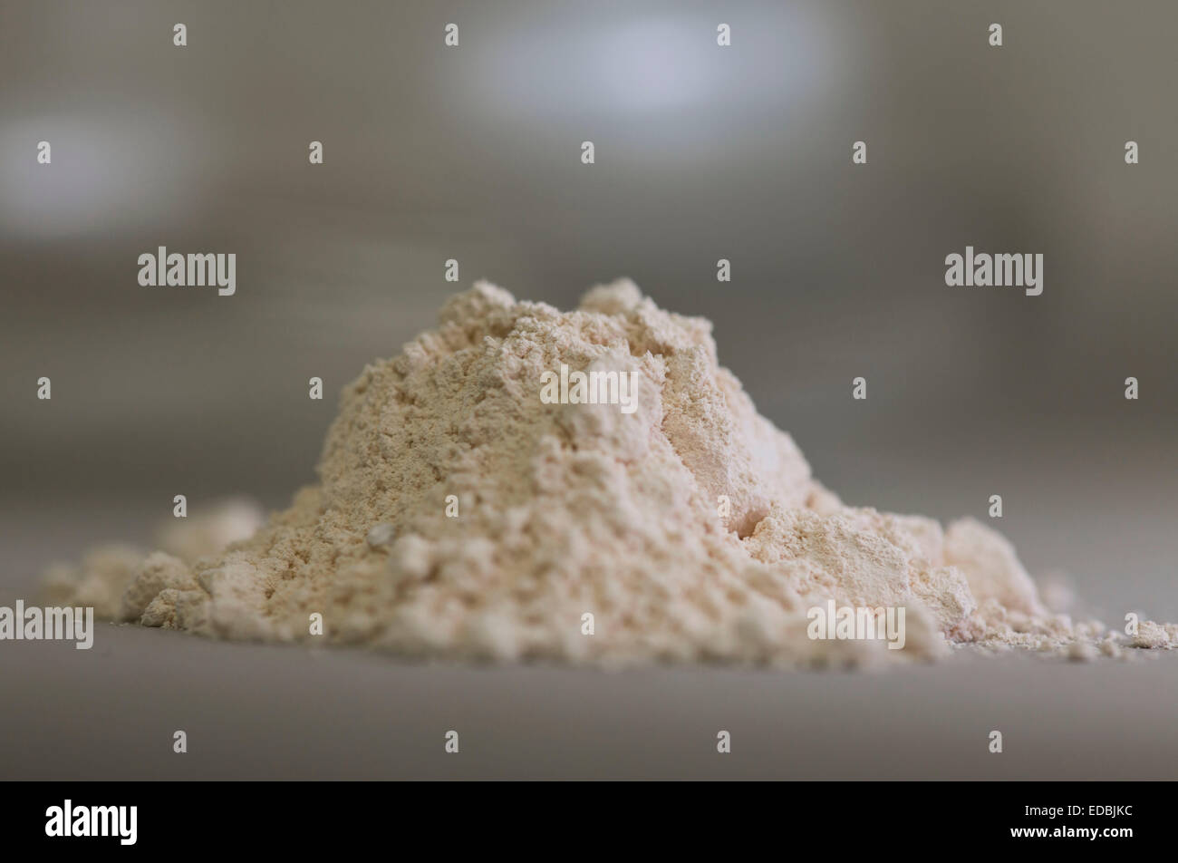 Cer oxide pictured tradium gmbh hi-res stock photography and images - Alamy