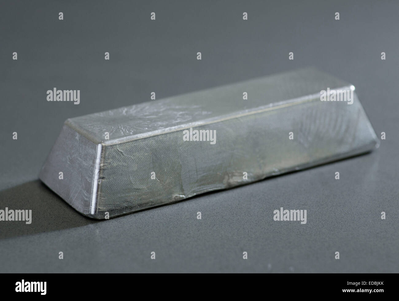 A bar of the metal indium, taken at the Tradium GmbH in Frankfurt ...