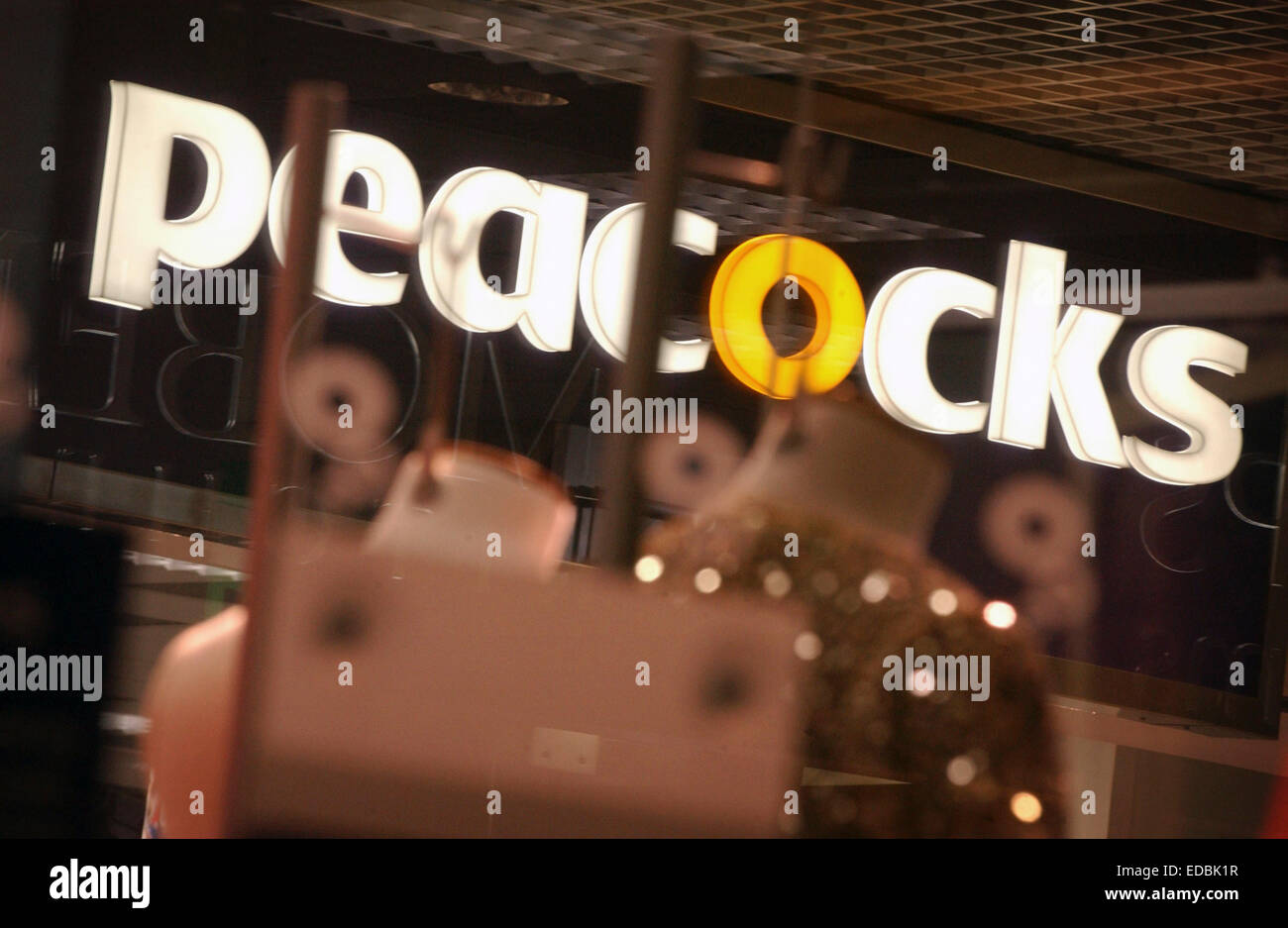 Exterior of a peacocks store in wood green hi-res stock photography and ...