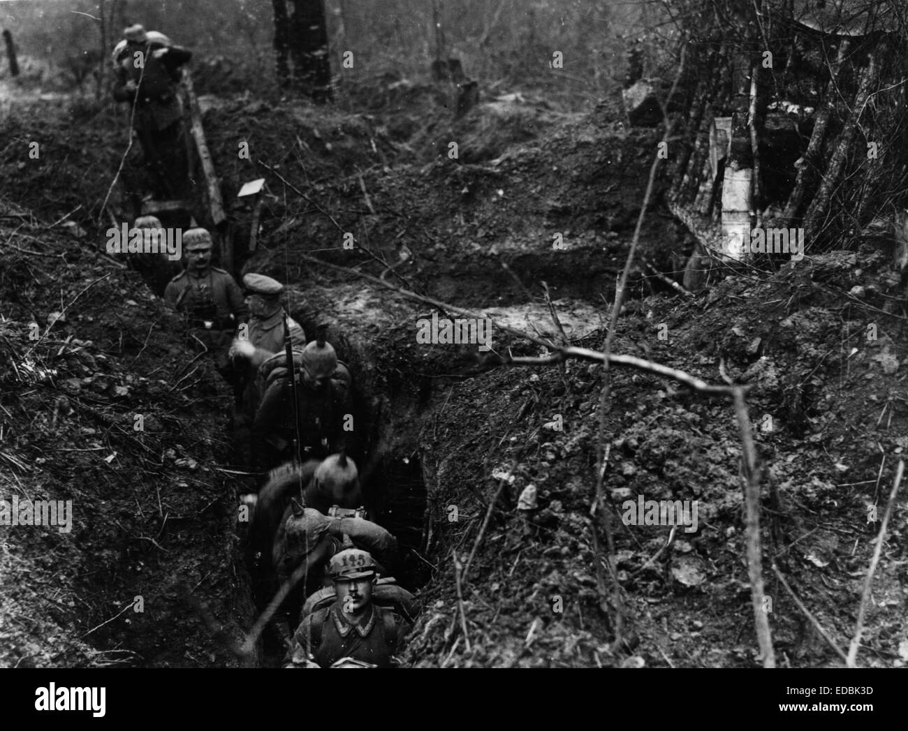 Trenches ww1 france hi-res stock photography and images - Alamy