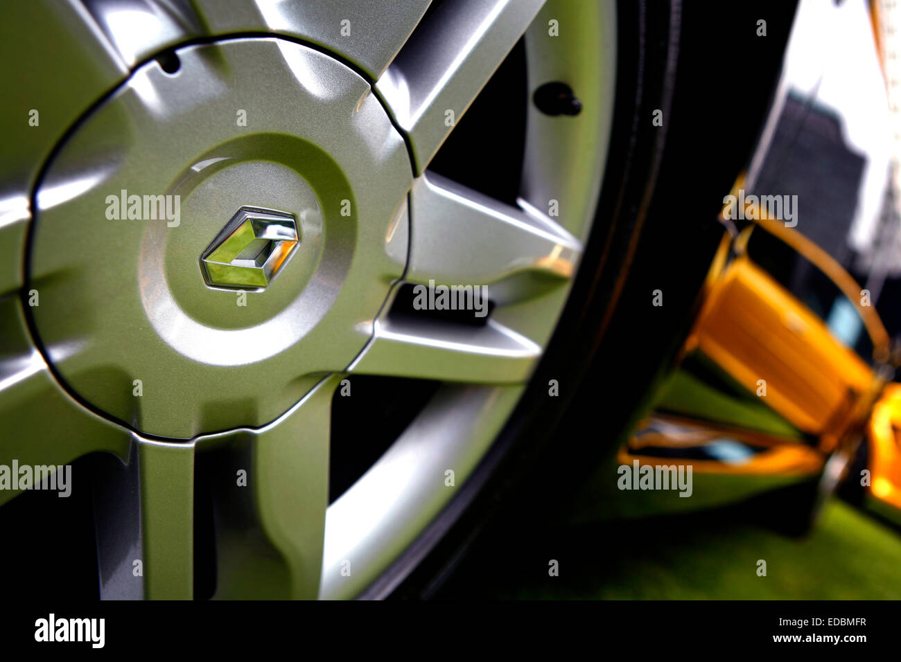 The alloy wheels of a highly polished black Renault in Central London ...