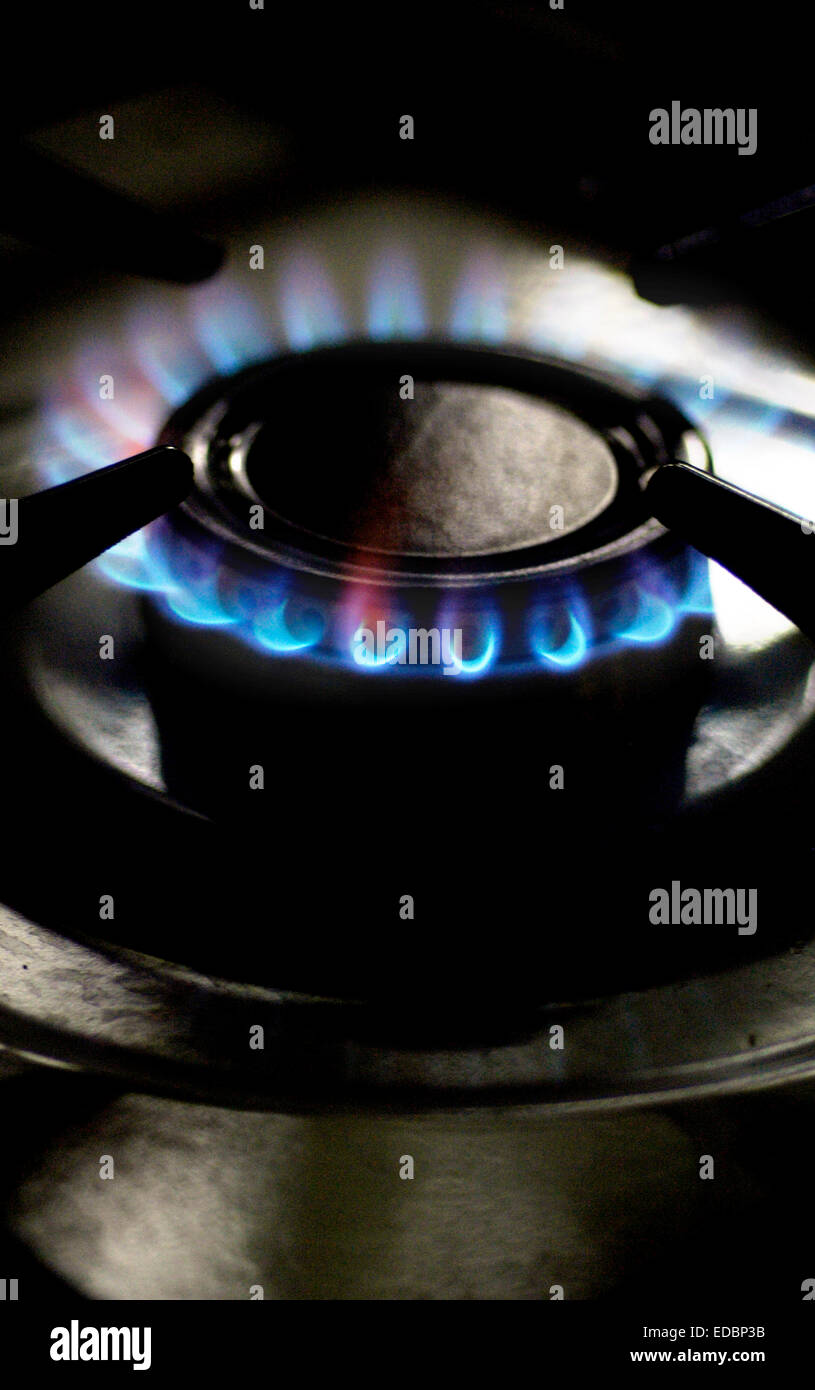 A burning ring on a gas cooker Stock Photo - Alamy