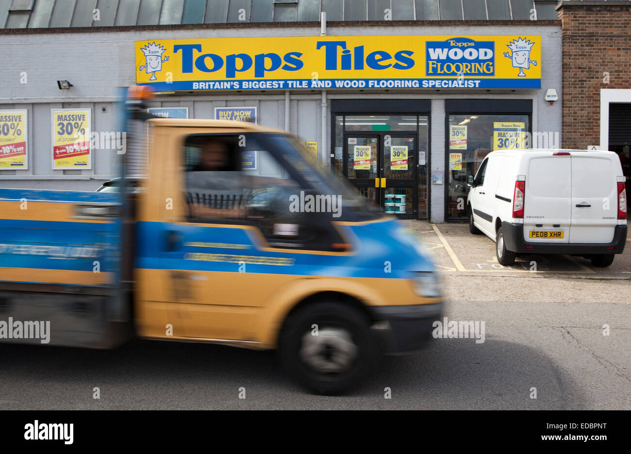 Illustrative image of a Topps Tiles store in North London Stock Photo ...