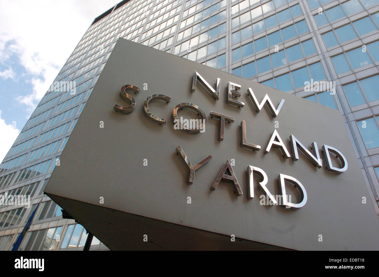 New Scotland Yard, London Stock Photo - Alamy