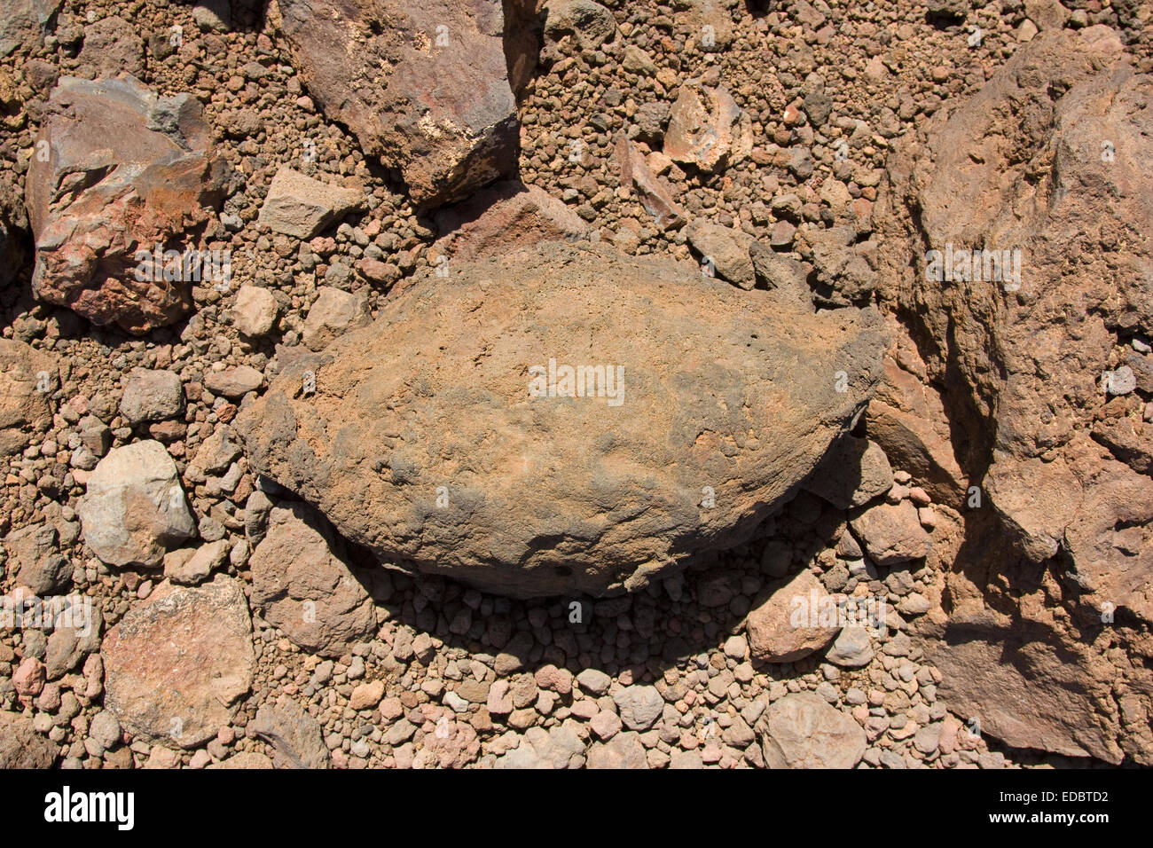 Volcanic bomb demonstrating aerodynamic fusiform shape Stock Photo - Alamy