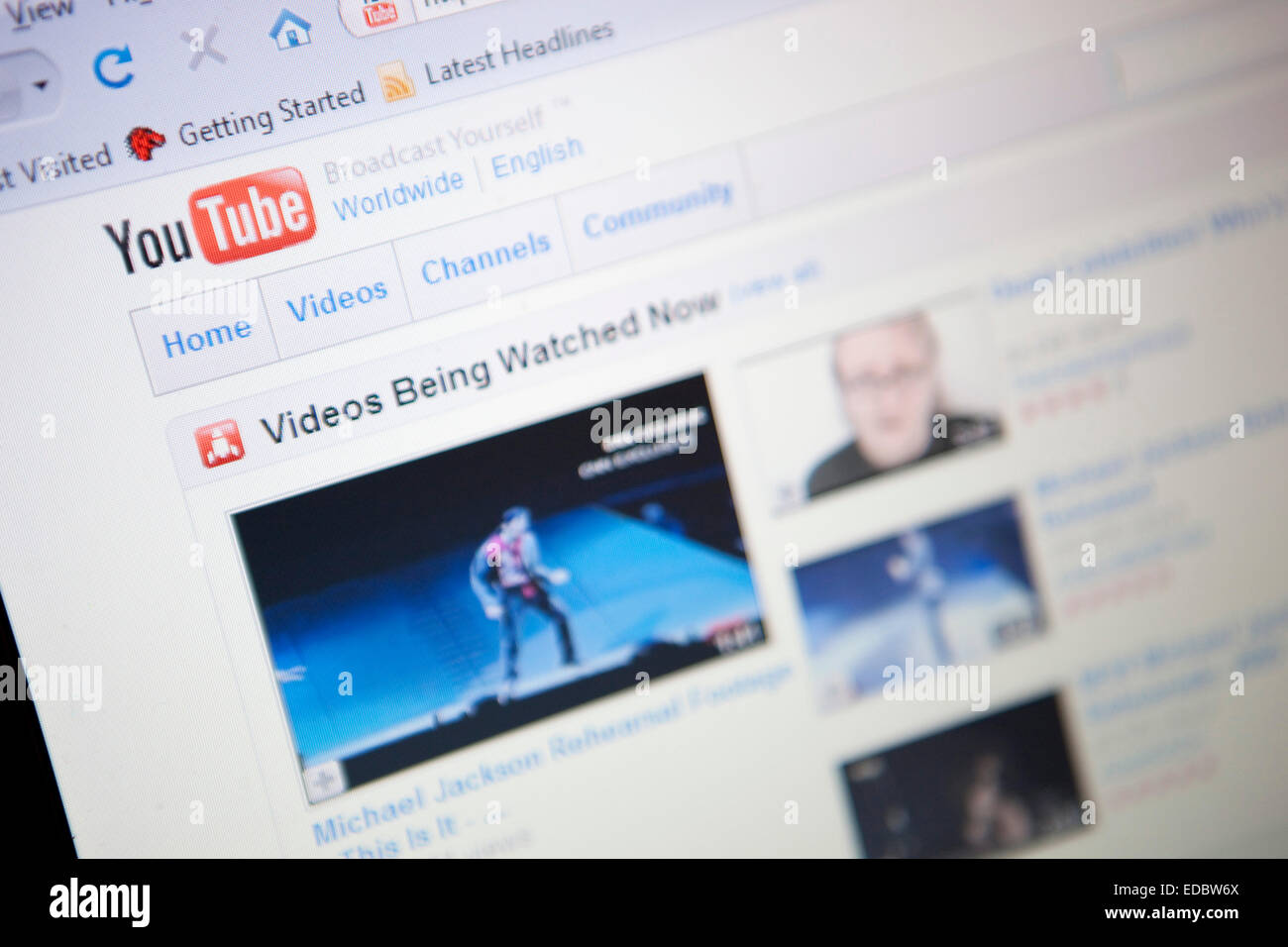 Illustrative image of the YouTube video website Stock Photo - Alamy