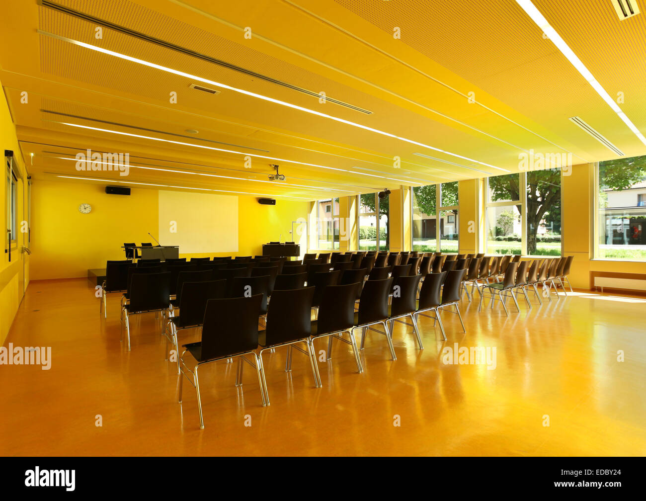 public school, classroom interior Stock Photo - Alamy